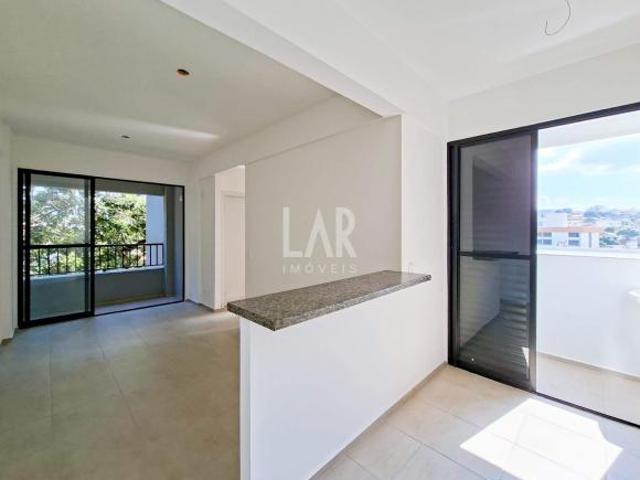 Apartamento com 2 Quartos e 2 banheiros à Venda, 58 m² por R$ 440.000