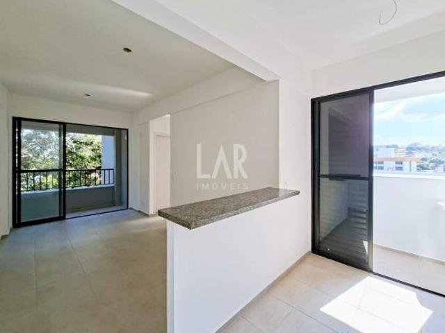 Apartamento com 2 Quartos e 2 banheiros à Venda, 58 m² por R$ 440.000