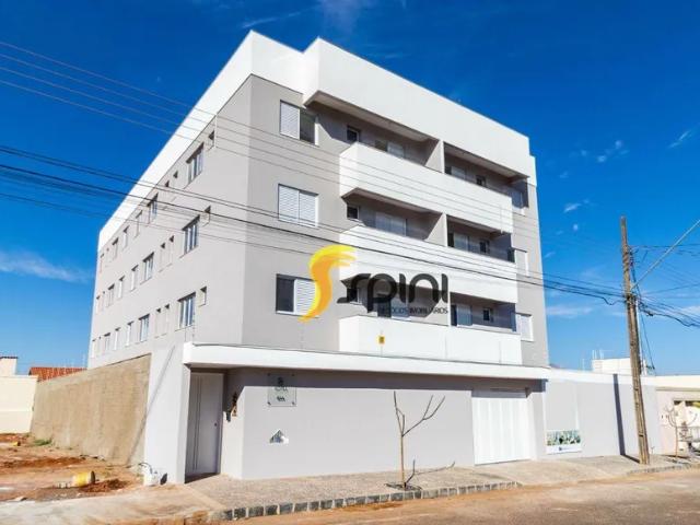 Apartamento com 2 Quartos e 2 banheiros à Venda, 59 m² por R$ 280.000