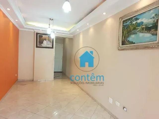 Apartamento com 2 Quartos e 2 banheiros à Venda, 63 m² por R$ 380.000