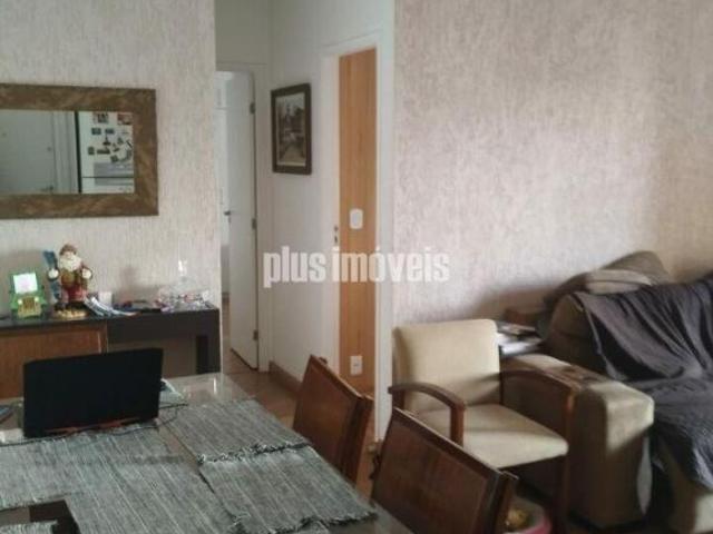 Apartamento com 2 Quartos e 2 banheiros à Venda, 63 m²