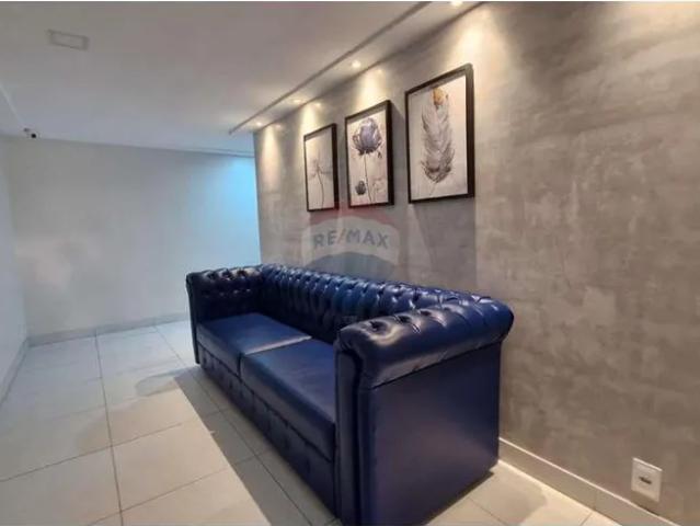 Apartamento com 2 Quartos e 2 banheiros à Venda, 60 m² por R$ 350.000