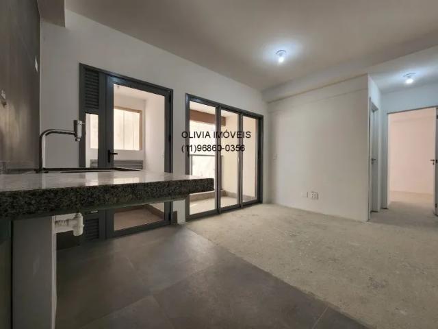 Apartamento com 2 Quartos e 2 banheiros à Venda, 61 m² por R$ 449.900