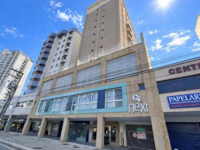 Apartamento com 2 Quartos e 2 banheiros à Venda, 61 m² por R$ 689.000