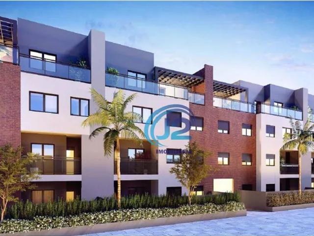 Apartamento com 2 Quartos e 2 banheiros à Venda, 61 m² por R$ 610.000