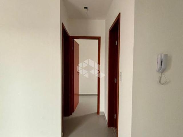 Apartamento com 2 Quartos e 2 banheiros à Venda