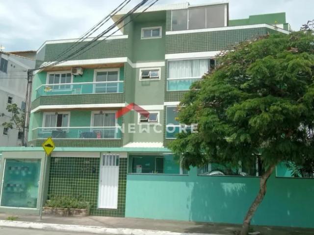 Apartamento com 2 Quartos e 2 banheiros à Venda, 68 m² por R$ 350.000