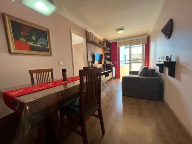 Apartamento com 2 Quartos e 2 banheiros à Venda, 69 m² por R$ 424.000