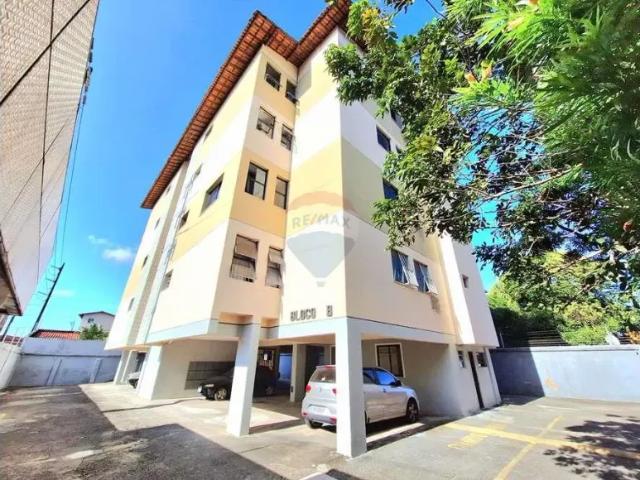 Apartamento com 2 Quartos e 2 banheiros à Venda, 73 m² por R$ 150.000