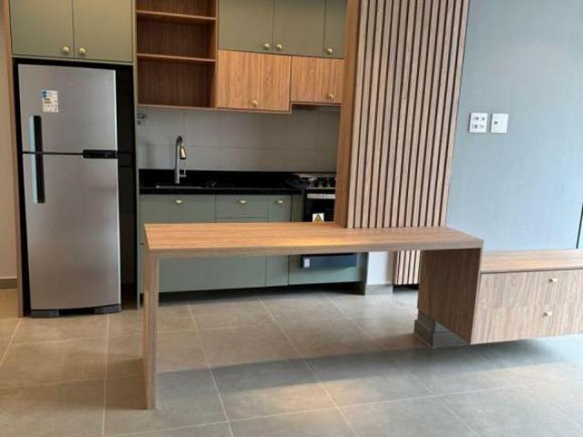 Apartamento com 2 Quartos e 2 banheiros à Venda, 70 m² por R$ 1.100.000