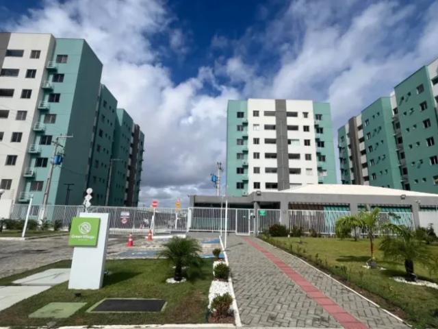 Apartamento com 2 Quartos e 2 banheiros à Venda, 70 m² por R$ 275.000