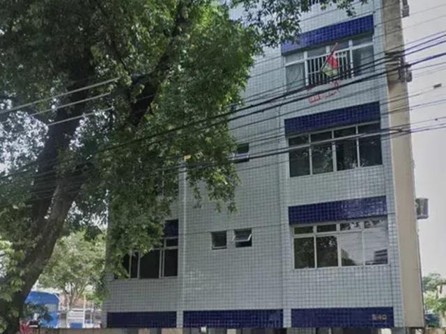 Apartamento com 2 Quartos e 2 banheiros à Venda, 70 m² por R$ 280.000