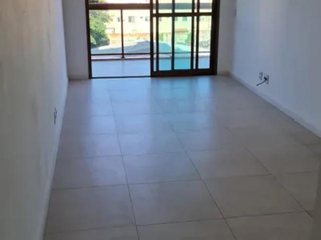 Apartamento com 2 Quartos e 2 banheiros à Venda, 71 m² por R$ 520.000