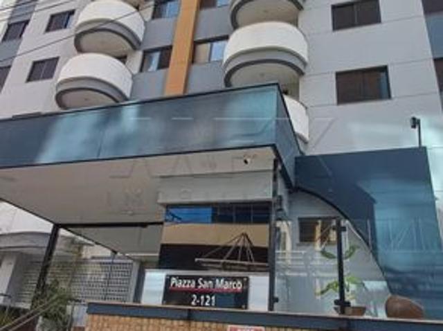 Apartamento com 2 Quartos e 2 banheiros à Venda, 72 m² por R$ 350.000