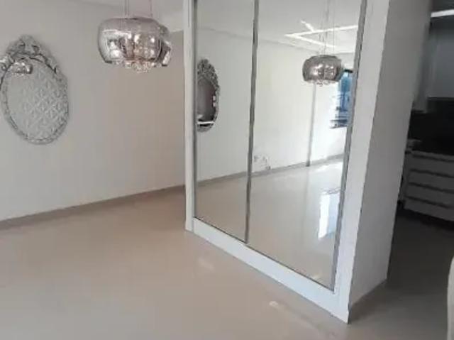 Apartamento com 2 Quartos e 2 banheiros à Venda, 72 m² por R$ 500.000
