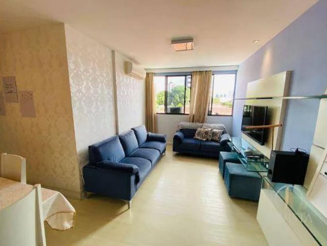 Apartamento com 2 Quartos e 2 banheiros à Venda, 77 m² por R$ 299.000