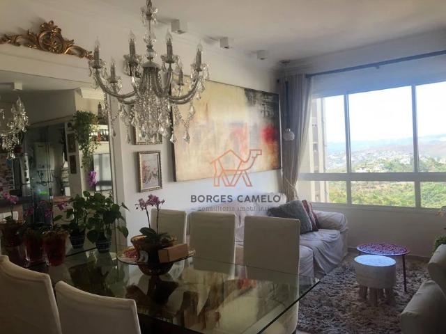 Apartamento com 2 Quartos e 2 banheiros à Venda, 77 m² por R$ 865.000