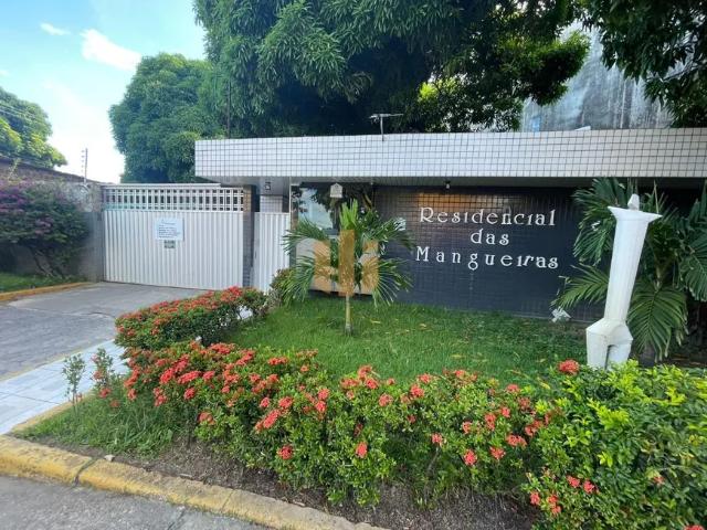 Apartamento com 2 Quartos e 2 banheiros à Venda, 75 m² por R$ 275.000