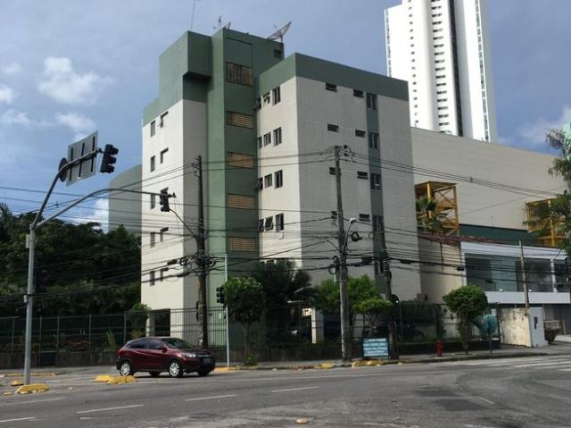 Apartamento com 2 Quartos e 2 banheiros à Venda, 75 m² por R$ 350.000