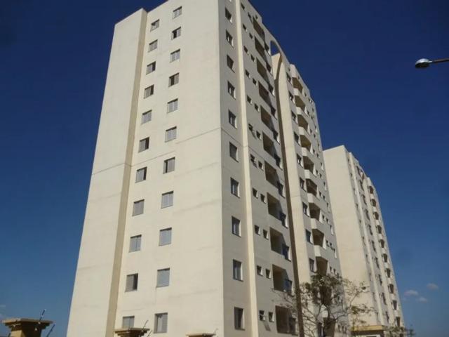 Apartamento com 2 Quartos e 2 banheiros à Venda, 78 m² por R$ 340.000