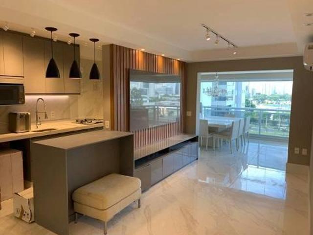 Apartamento com 2 Quartos e 2 banheiros à Venda, 79 m² por R$ 1.499.000