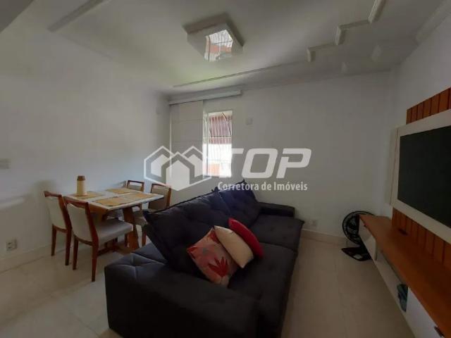 Apartamento com 2 Quartos e 2 banheiros à Venda, 80 m² por R$ 210.000