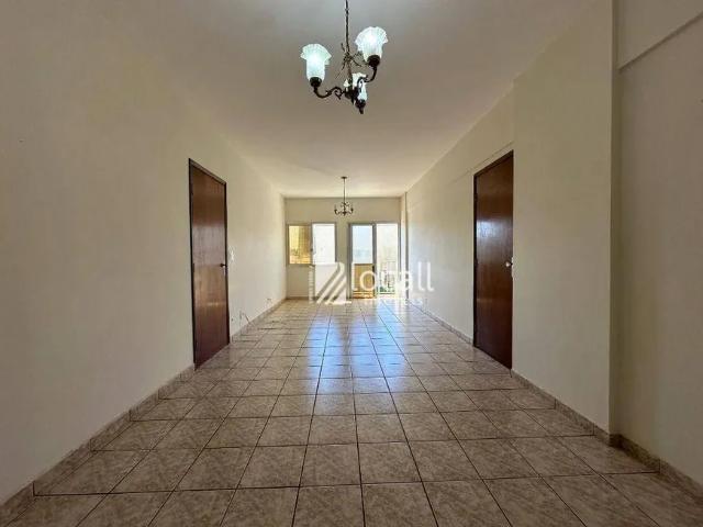 Apartamento com 2 Quartos e 2 banheiros à Venda, 86 m² por R$ 280.000
