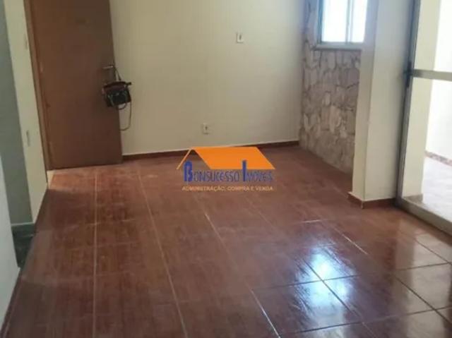 Apartamento com 2 Quartos e 2 banheiros à Venda, 92 m² por R$ 280.000