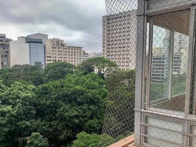 Apartamento com 2 Quartos e 2 banheiros à Venda, 138 m²