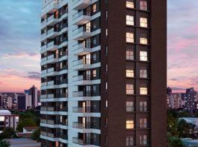Apartamento com 2 Quartos e 2 banheiros à Venda em Moema