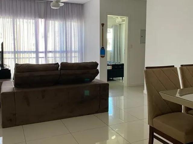 Apartamento com 2 Quartos e 2 banheiros para Alugar, 62 m² por R$ 950/Dia