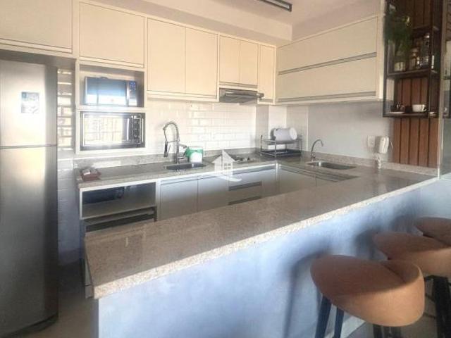 Apartamento com 2 Quartos e 2 banheiros para Alugar, 68 m² por R$ 6.500/Mês, Cambuí