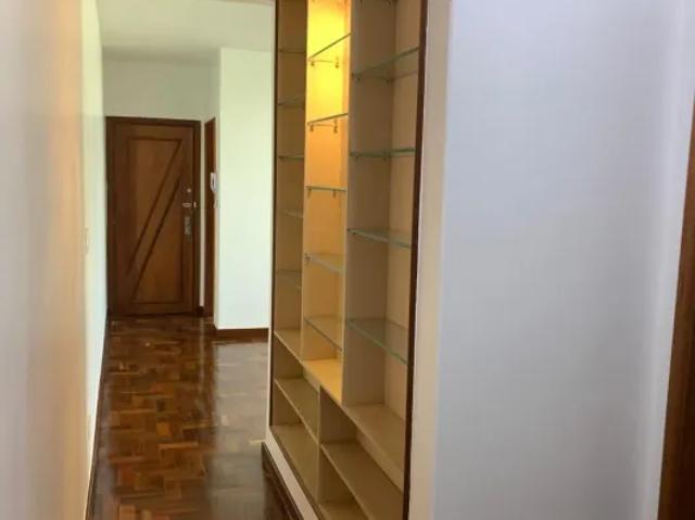 Apartamento com 2 Quartos e 2 banheiros para Alugar, 75 m² por R$ 3.900/Mês