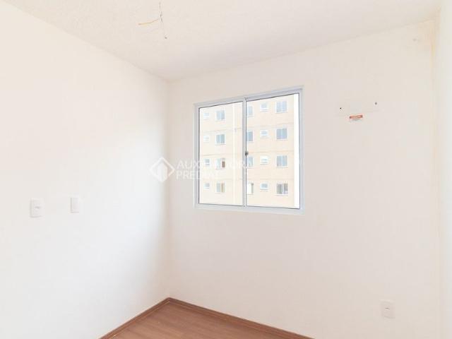 Apartamento com 2 quartos e 35m² para alugar em Vila Nova, Porto Alegre
