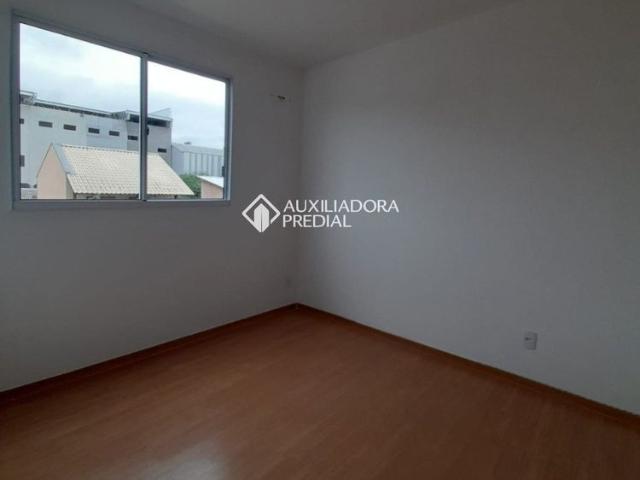 Apartamento com 2 quartos e 40m² para alugar em Cavalhada, Porto Alegre