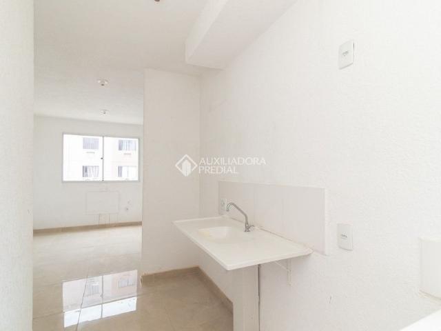 Apartamento com 2 quartos e 40m² para alugar em Hípica, Porto Alegre