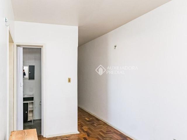 Apartamento com 2 quartos e 40m² para alugar em Jardim Leopoldina, Porto Alegre