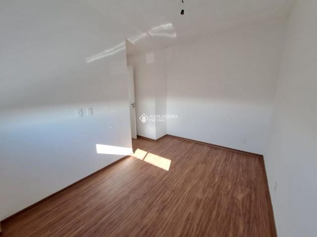 Apartamento com 2 quartos e 40m² para alugar em Sarandi, Porto Alegre