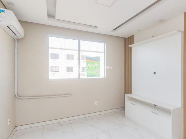 Apartamento com 2 quartos e 40m² para alugar em Sarandi, Porto Alegre