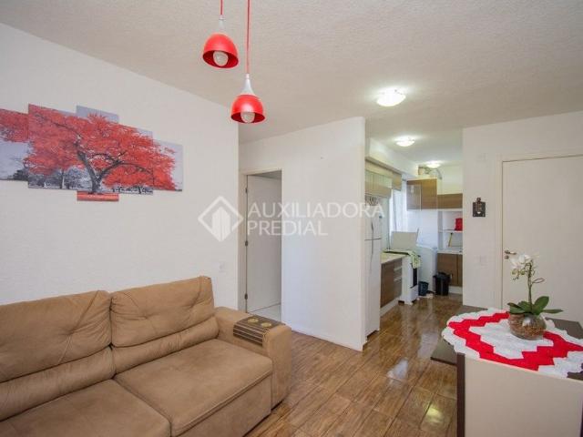 Apartamento com 2 quartos e 42m² para alugar em Mário Quintana, Porto Alegre