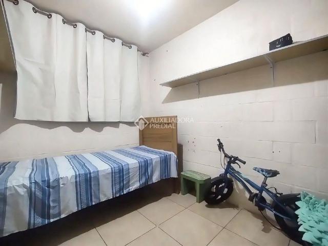 Apartamento com 2 quartos e 42m² para alugar em Santa Fé, Gravataí