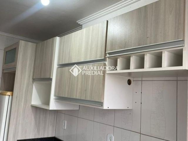 Apartamento com 2 quartos e 43m² para alugar em COHAB C, Gravataí