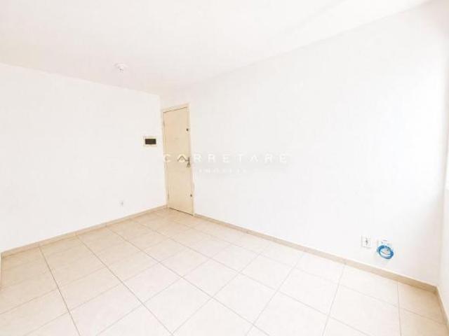 Apartamento com 2 Quartos e 44 m² à Venda em Santa Cândida