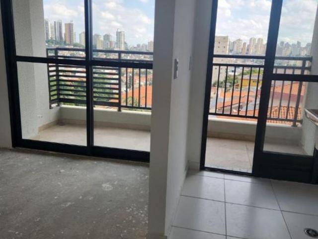 Apartamento com 2 quartos e 45 m² à venda em Água Fria