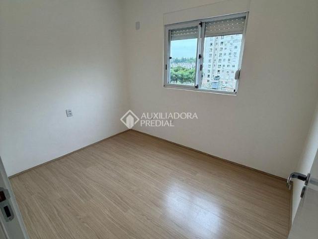Apartamento com 2 quartos e 46m² para alugar em Jardim Carvalho, Porto Alegre