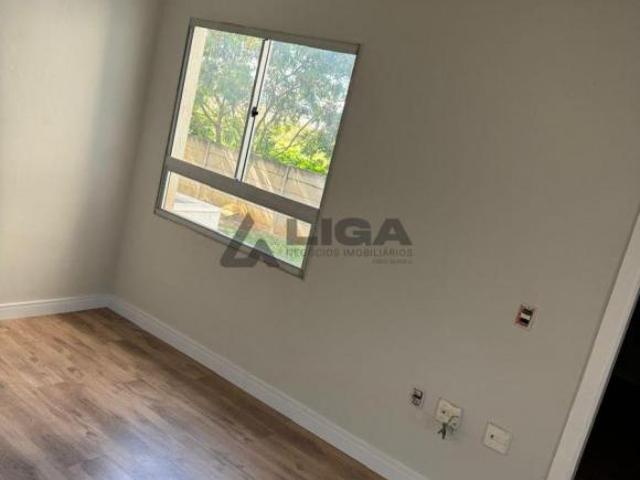 Apartamento com 2 quartos e 47 m² à venda no Centro