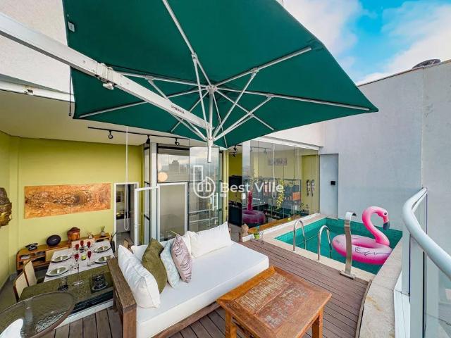 Apartamento com 2 Quartos e 4 banheiros à Venda, 170 m² por R$ 2.600.000