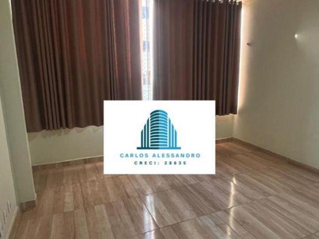 Apartamento com 2 quartos e 50 m² à venda em Guara II