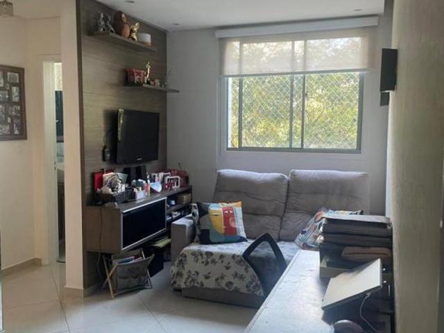 Apartamento com 2 quartos e 50 m² à venda em Recanto Quarto Centenário