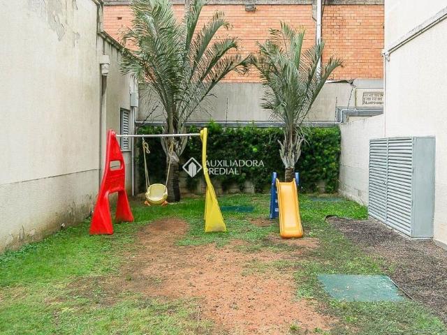 Apartamento com 2 quartos e 50m² para alugar em Sarandi, Porto Alegre